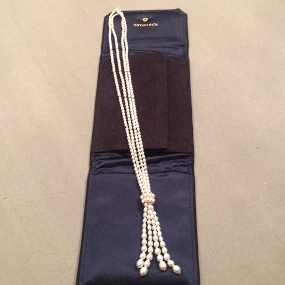 Iridesse Tiffany’s Pearl Lariat Necklace - Gem
